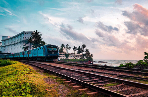 Sri Lanka’s Best Train Journeys - Let's Go Melo