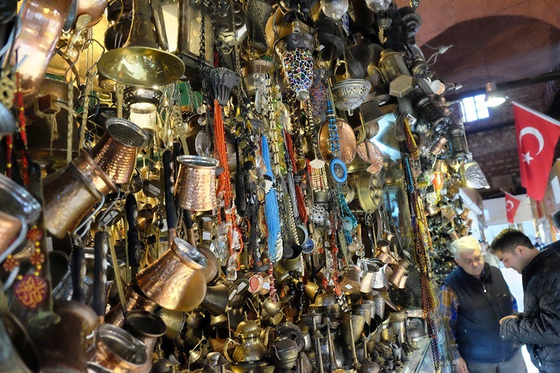 A Guide to Turkish Markets - Let's Go Melo