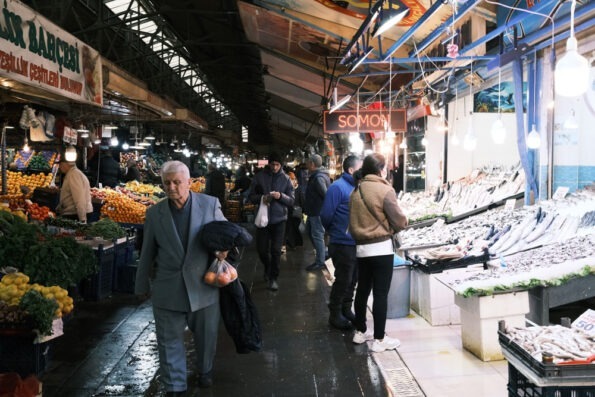 A Guide to Turkish Markets - Let's Go Melo